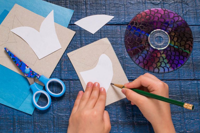 Homeschool Art Project: CD Fish Art ~ Relax Lang Mom